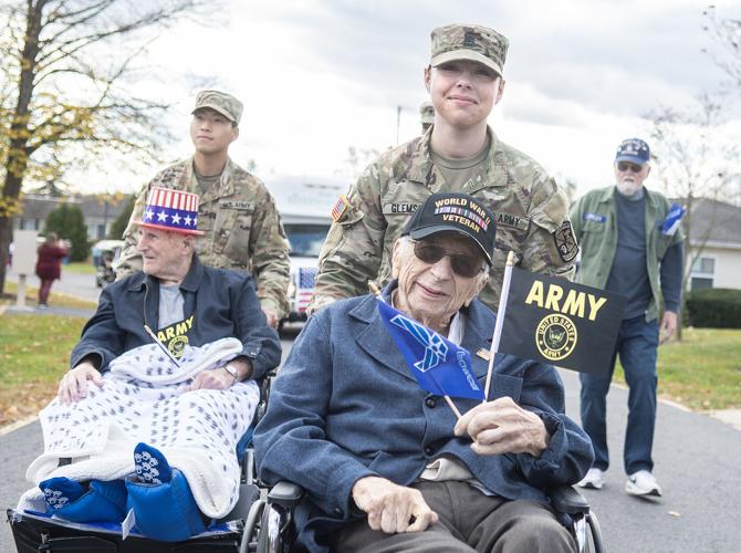 WWII veterans among those honored at Riverwoods parade, ceremony | News ...