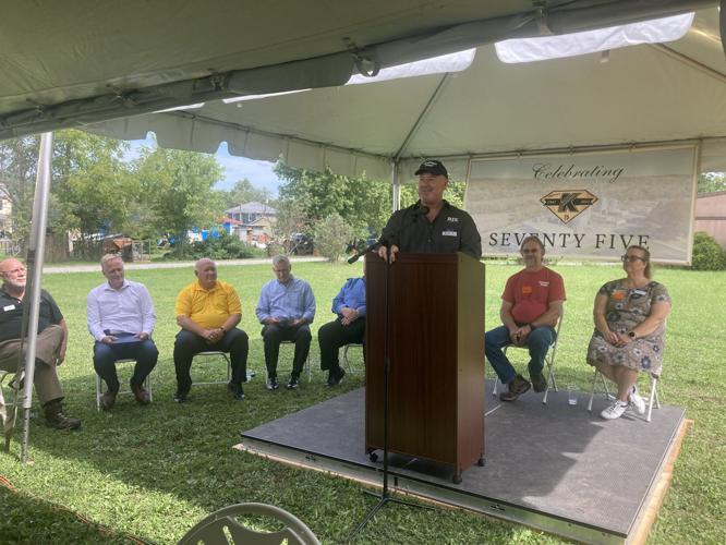 Kreamer Feed celebrates 75 years in business | News | dailyitem.com