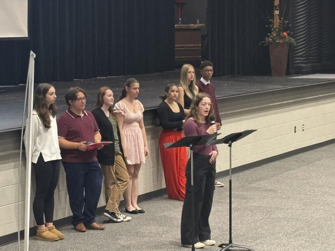 Valley high schoolers award $90,000 in grants to local organizations ...