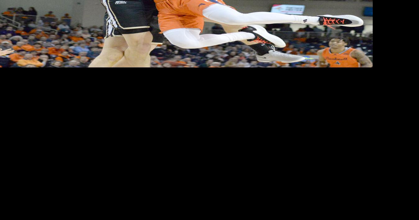 Bascoe shines as Bison rout Army on senior day | Sports | dailyitem.com