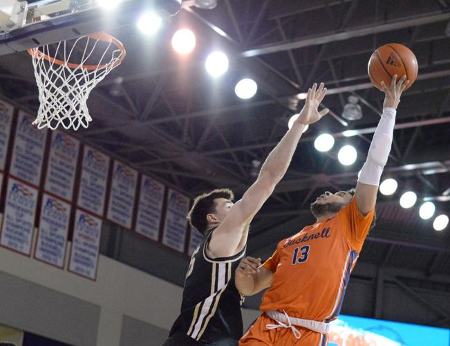 Bascoe shines as Bison rout Army on senior day | Sports | dailyitem.com