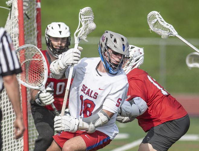 Seals win third consecutive district crown | Sports | dailyitem.com