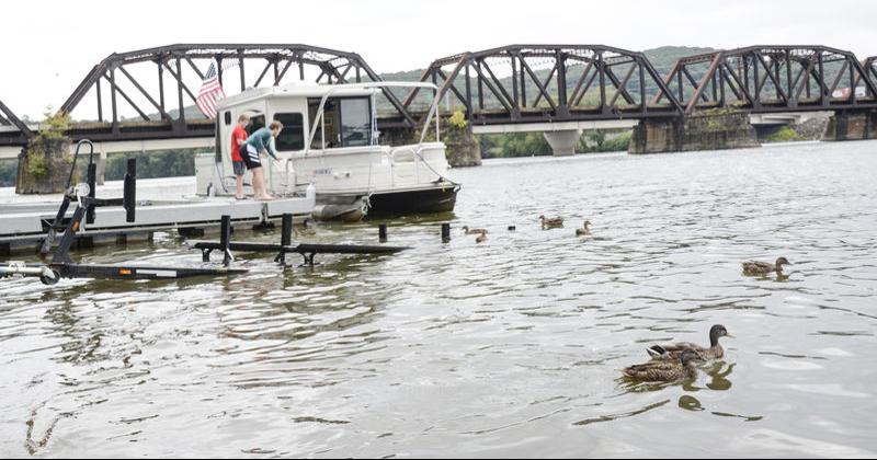 Lake Augusta boating season ends early, after weeks of clear water ...