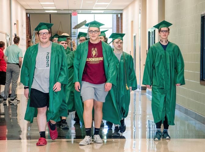 Lewisburg Area Seniors walk the hallways of their past | News ...