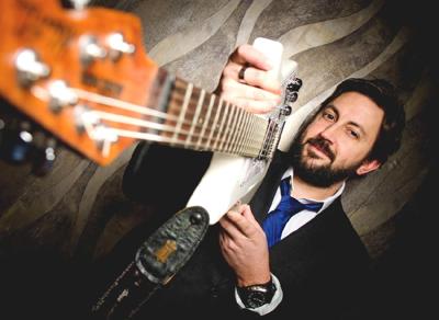 Former Breaking Benjamin's Aaron Fink preps Saturday show ...