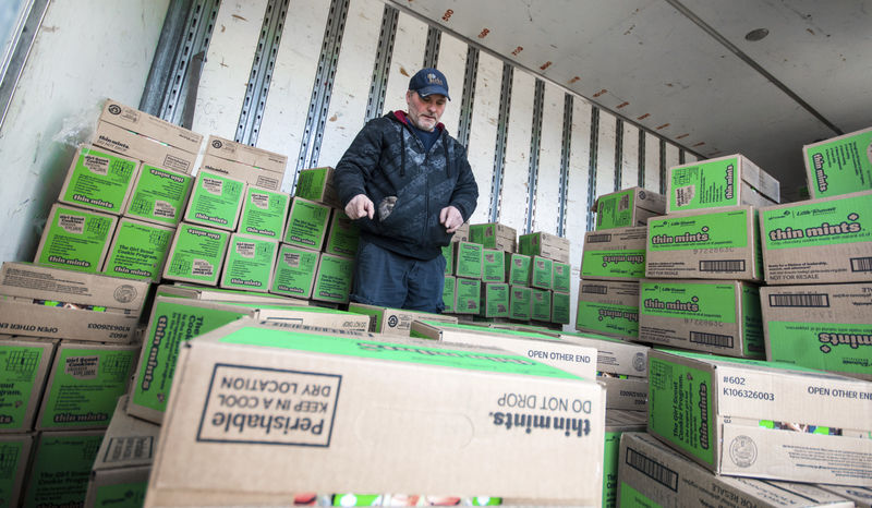 Cookie Mega Drop delivered to Valley Girl Scouts | Local News ...