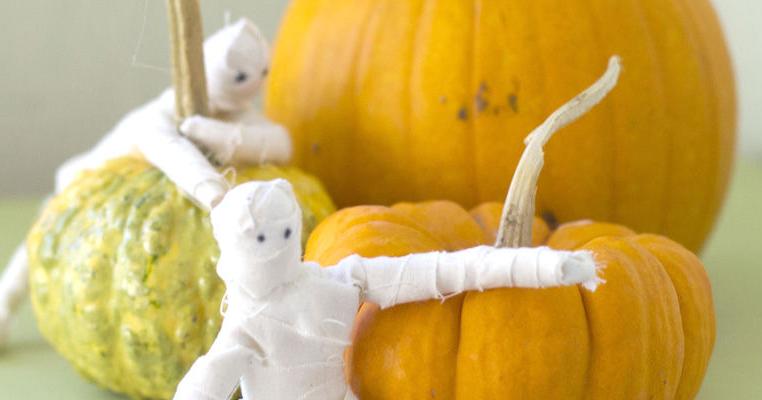 Fall decor: 8 steps to making miniature mummies | News | dailyitem.com