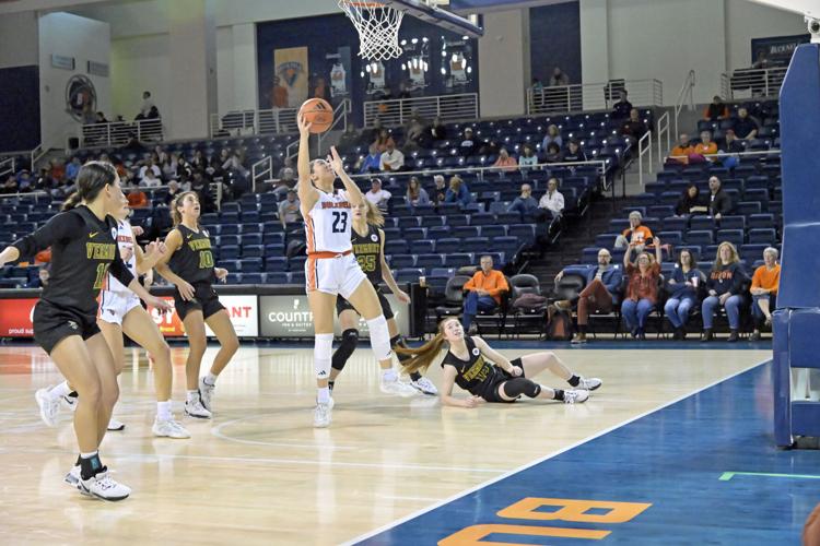 Bucknell's Woodruff picks up 200th win at Bison coach | Sports ...