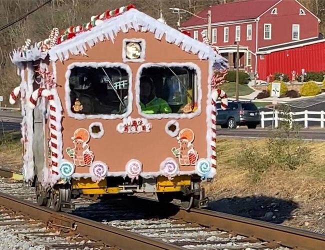 Railroad continues tradition with Toys for Tots event | News ...