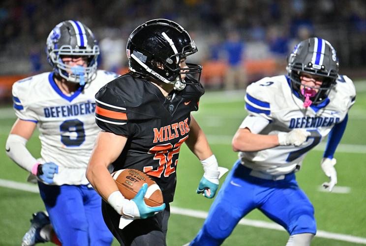 Milton runs past Warrior Run | Sports | dailyitem.com