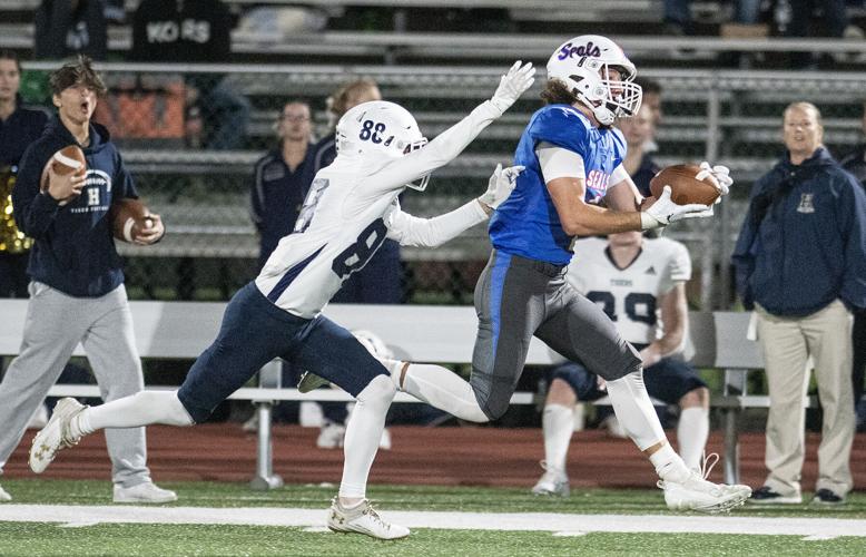Big-play offense lifts Seals | Sports | dailyitem.com