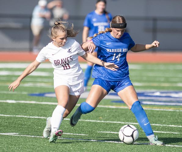 Shik uses to two quick goals to blank Warrior Run | Sports | dailyitem.com