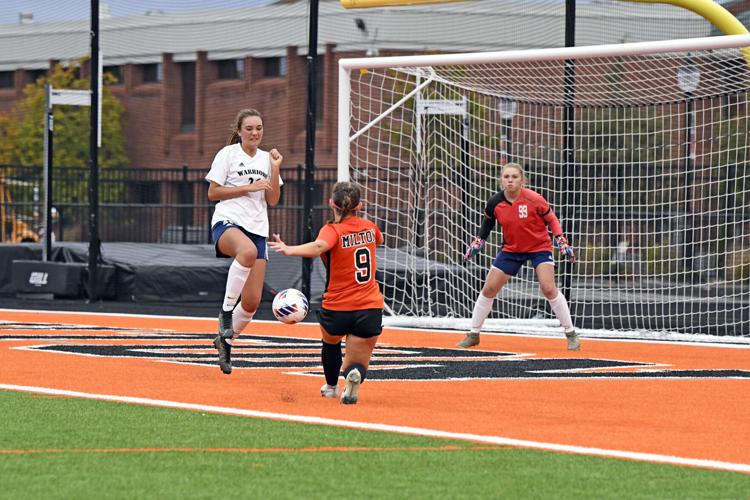 Black Panthers dominate in win over Warriors | Sports | dailyitem.com