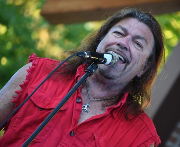 The Listening Room provides intimate venue for Peter Harper concert ...