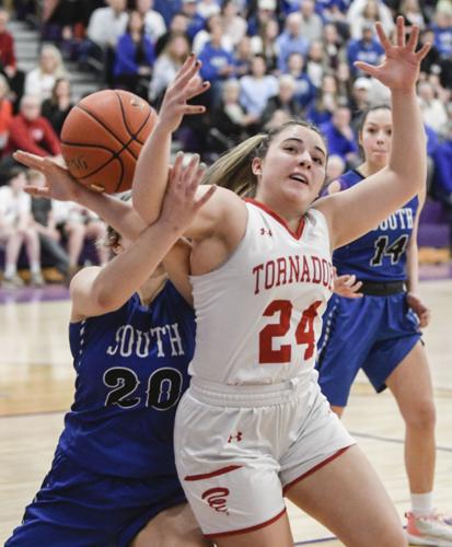 Mount Carmel rallies to win state quarterfinal | Sports | dailyitem.com