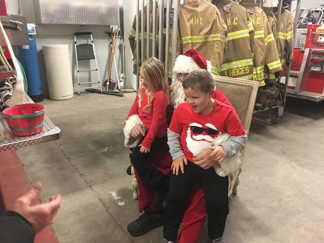 Mifflinburg lights up Christmas season | Local News | dailyitem.com