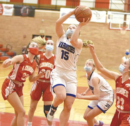 Warriors start well, repeat as D4 champs | Local Sports | dailyitem.com