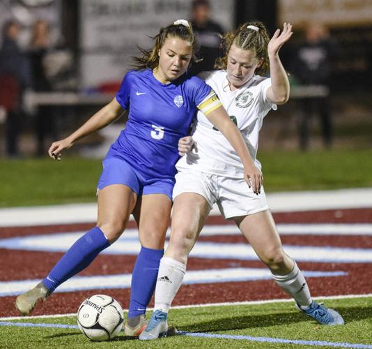 Two goals in 20 seconds propel Green Dragons | Local Sports | dailyitem.com