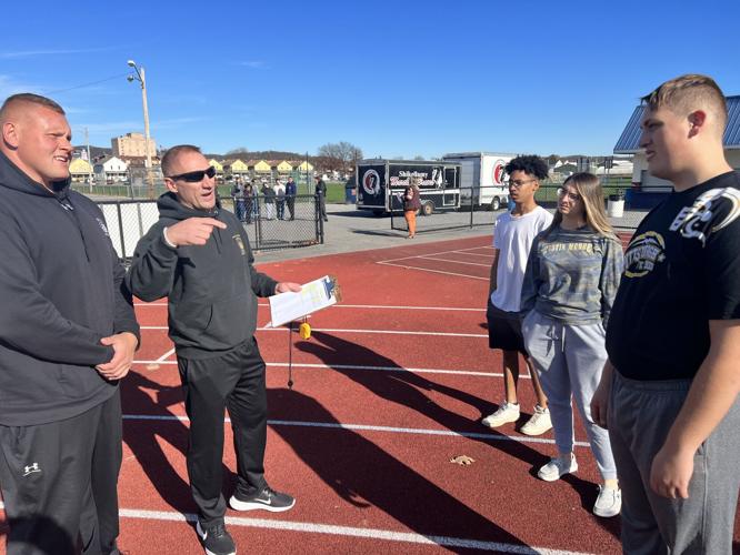 State police put Shikellamy students through drills | News | dailyitem.com