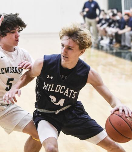 Michaels' layup lifts Lewisburg over Mifflinburg | Sports | dailyitem.com