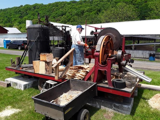 Antique farm machinery show provides fun for all generations | Applause ...