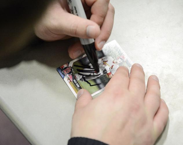 Students take cuts against baseball pro Dunn | News | dailyitem.com