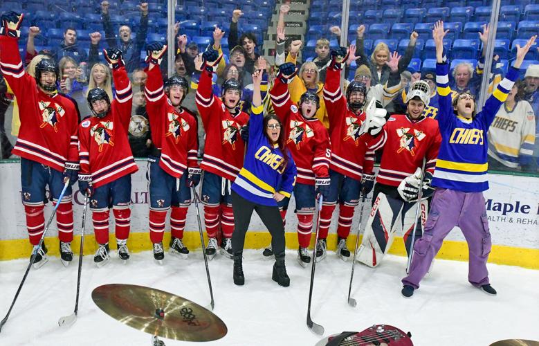 Rocker Jasmine Cain releases music video filmed at 1st Summit Arena ...