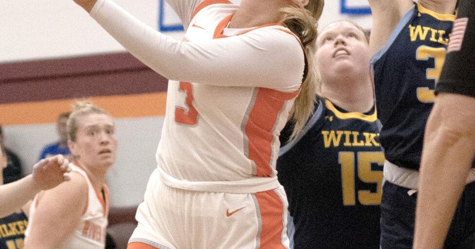 Pinckert's assist record leads SU women | Sports | dailyitem.com
