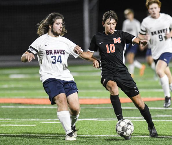 Valley teams kick off district playoffs | Sports | dailyitem.com