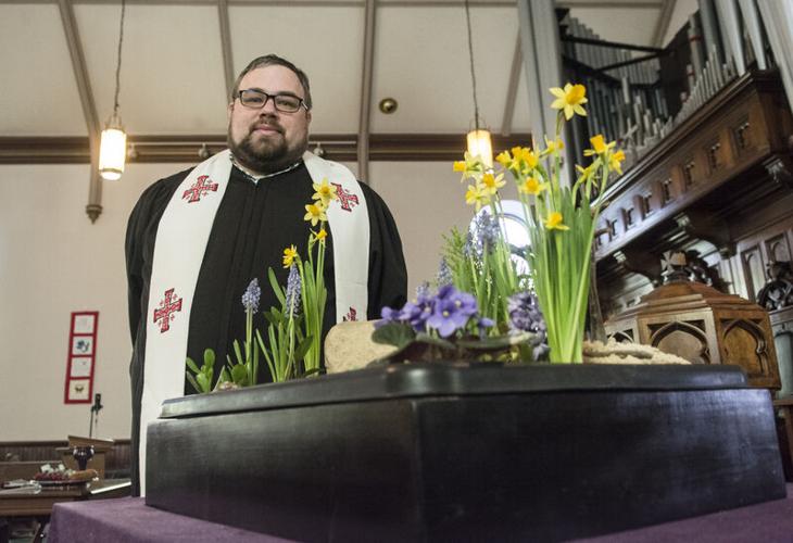 Holy days arrive for faithful a year into pandemic | News | dailyitem.com