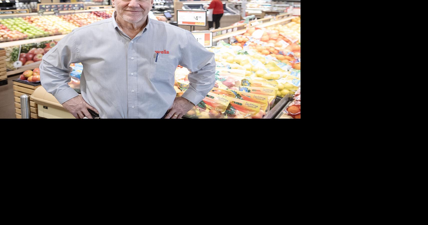 Longtime Weis Markets store manager retires | | dailyitem.com