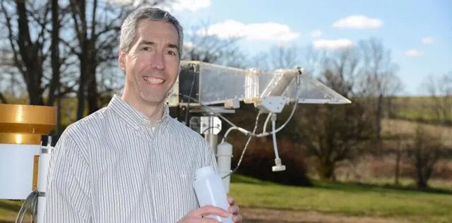 SU prof's research reveals fog may be habitat for bacteria that clean ...