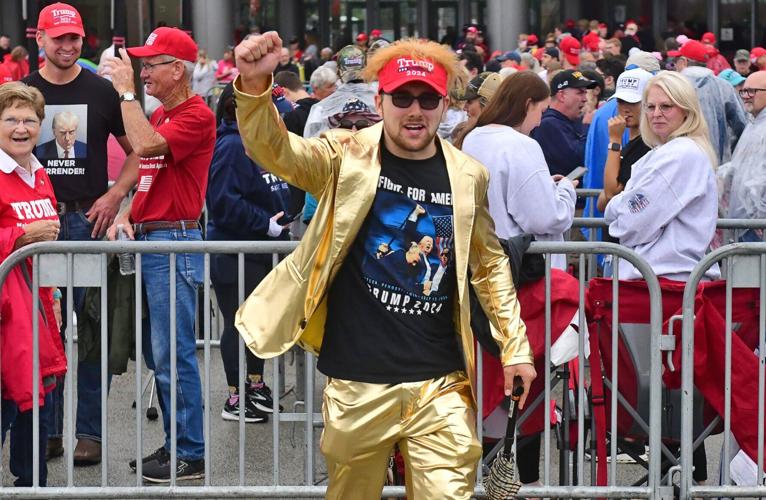 PHOTO GALLERY | Donald Trump Campaign Rally | Indiana, Pa. | Election ...