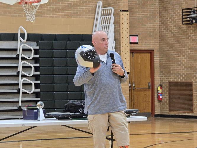 Retired Army sergeant major shares story of perseverance at Lewisburg ...