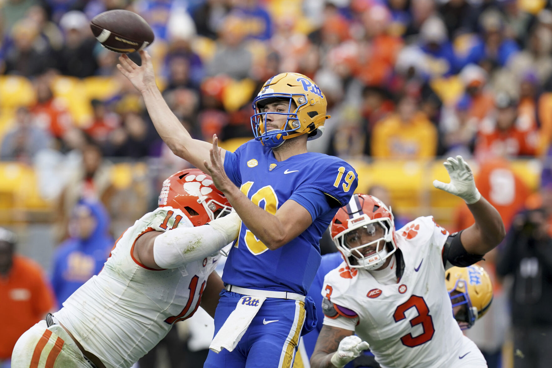 Eleven Pitt football players enter transfer portal | Sports | dailyitem.com