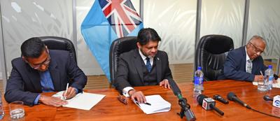 VNPF engages UTOF in major projects | News | dailypost.vu