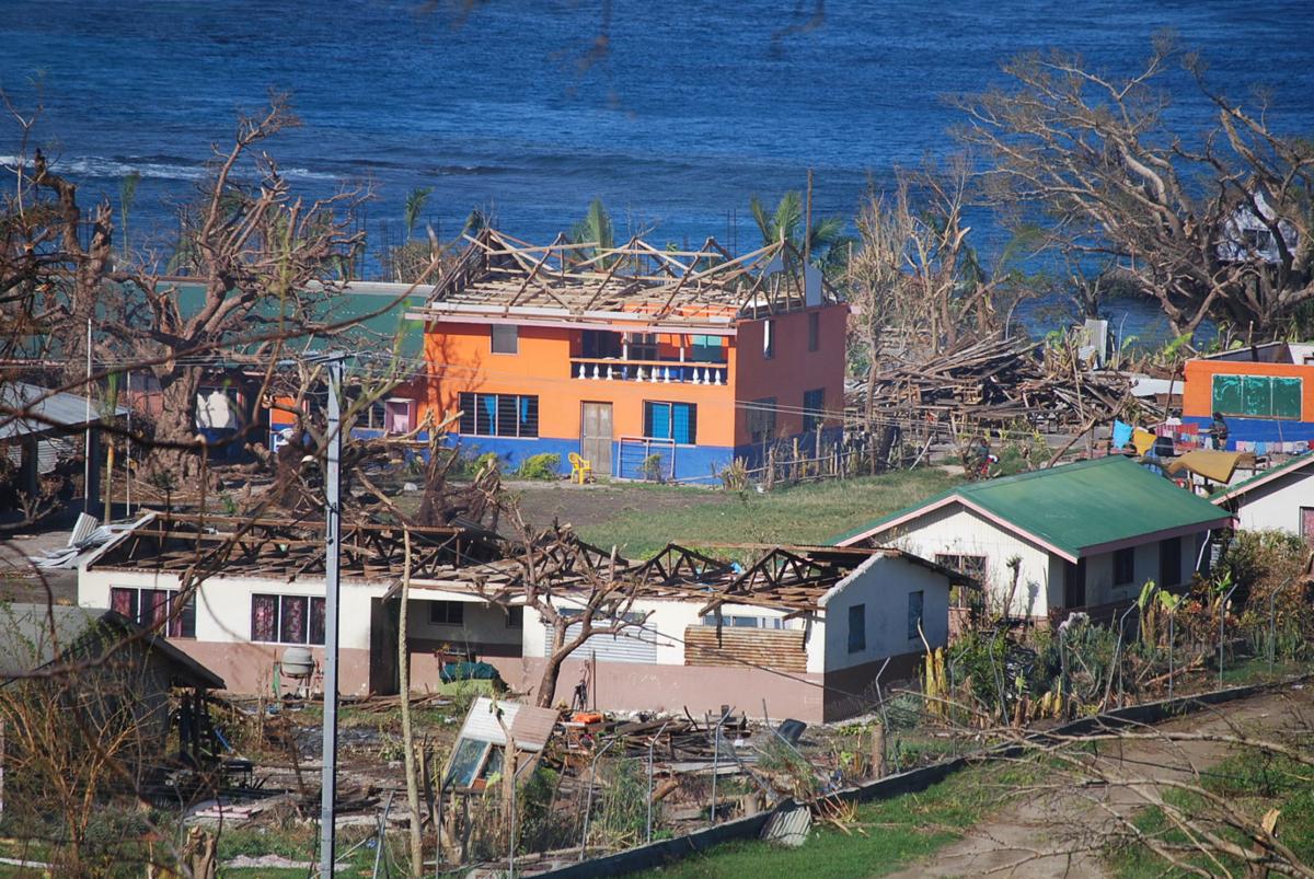 HMAS Choules ends deployment with Pam commemoration | News | dailypost.vu