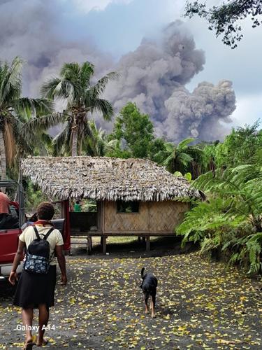 Yasur Volcano Releases Ash Clouds | News | dailypost.vu