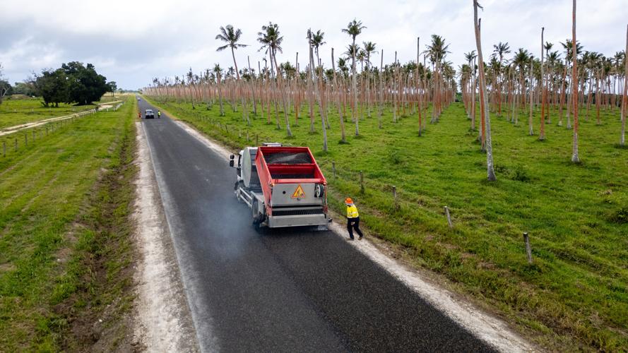 Brunet targets December for completion of Efate Ring Road | News | dailypost.vu