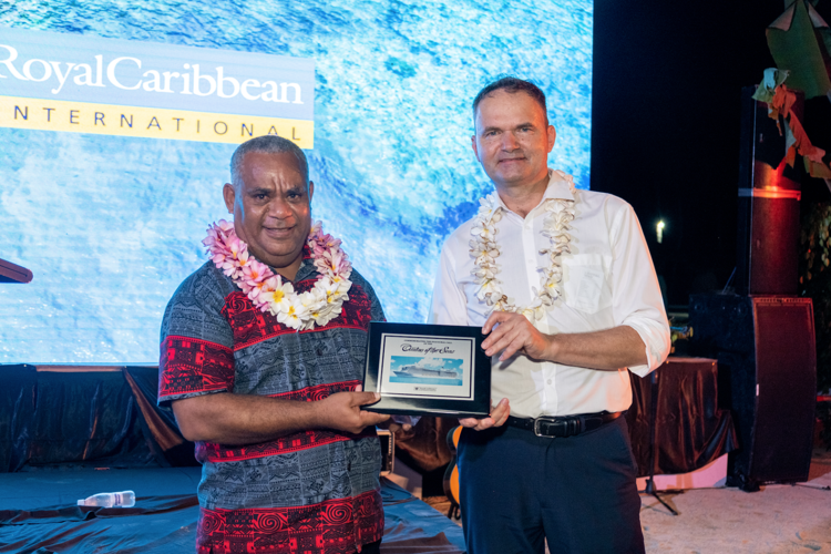 Vanuatu Says ‘Welkam Back’ to Royal Caribbean | News | dailypost.vu