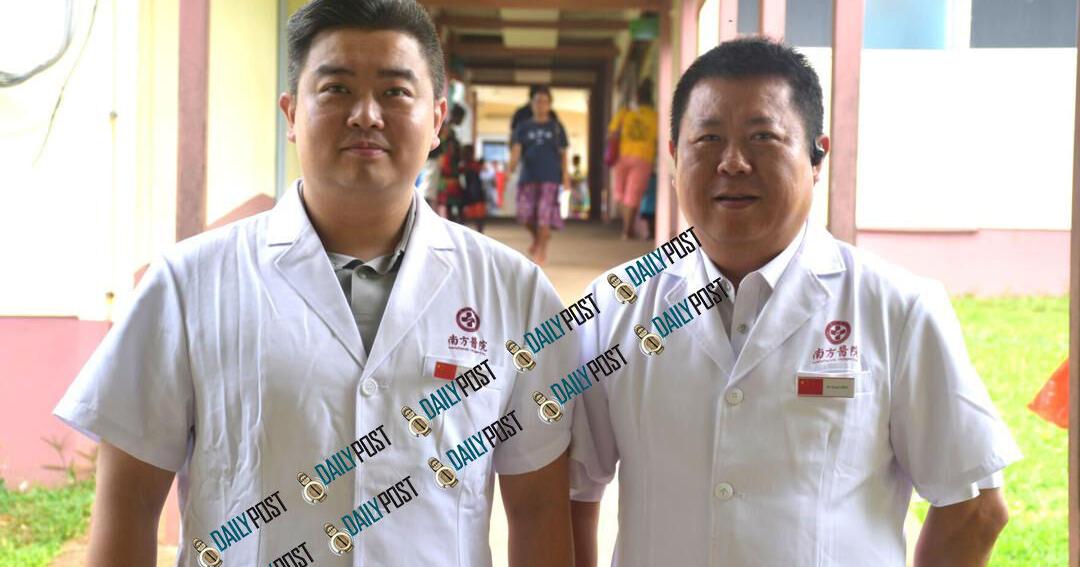 Guangdong doctors remove 400-gram prostate in high-risk VNH surgery ...
