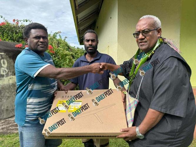 MP Ngwele connects Ambae schools to Starlink | News | dailypost.vu