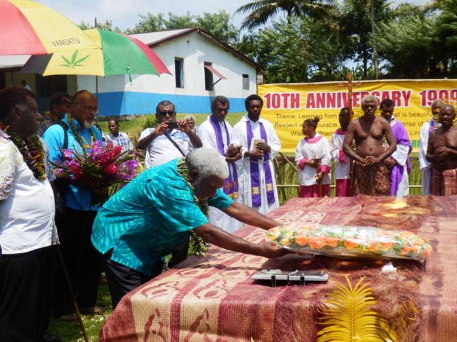 PM Natuman receives chiefly title "Tarimulei" | News | dailypost.vu