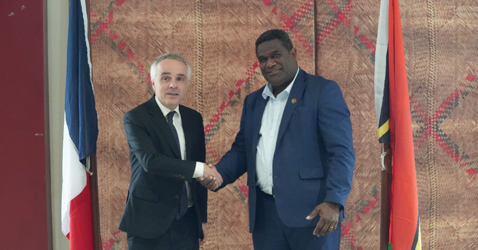 Vanuatu, France conclude first negotiations on Matthew and Hunter ...