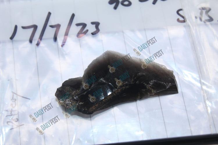 Over 12 Obsidian pieces found at new Lapita site on Efate traces back ...