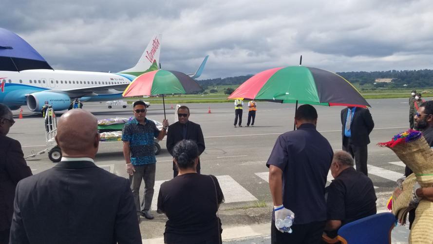 Gov’t and Opposition leaders pay last respects to Vanuatu’s first ...
