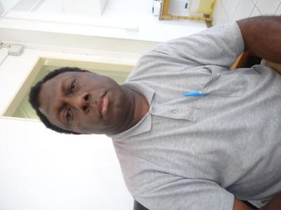 Macses Prayer Group praying for Papua victory | News | dailypost.vu