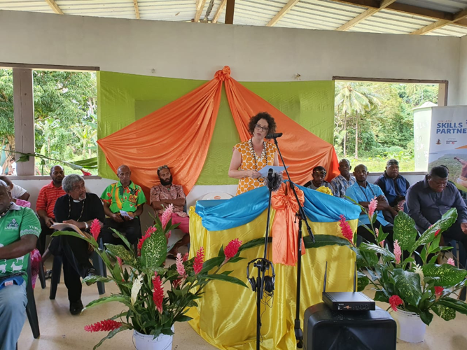 Inaugural ‘Farm to School’ program launched | News | dailypost.vu