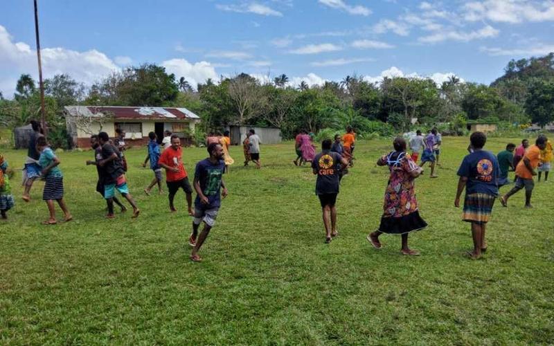 All communities in Maewo now equipped with Early Warning System Kits ...