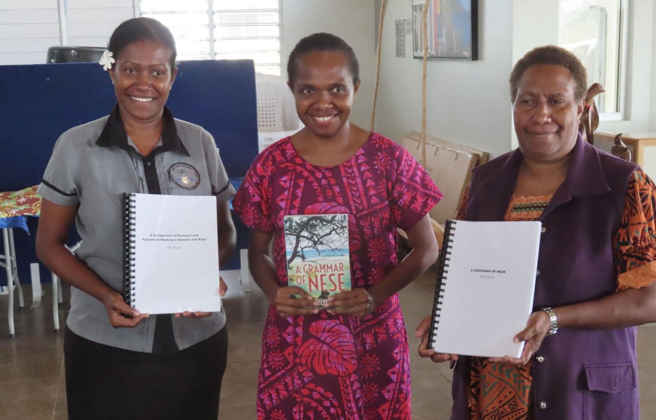 Dr Lana Takau honoured at the Vanuatu National Library | News ...